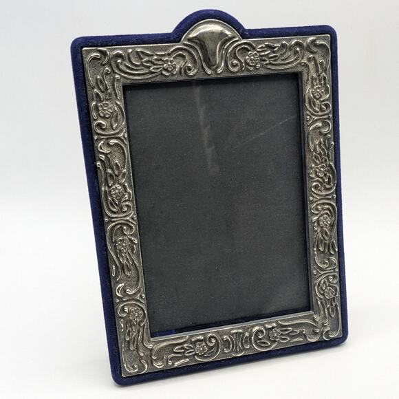 Vintage | Accents | Vintage Silver Tone Repouss Border Blue Velvet ...